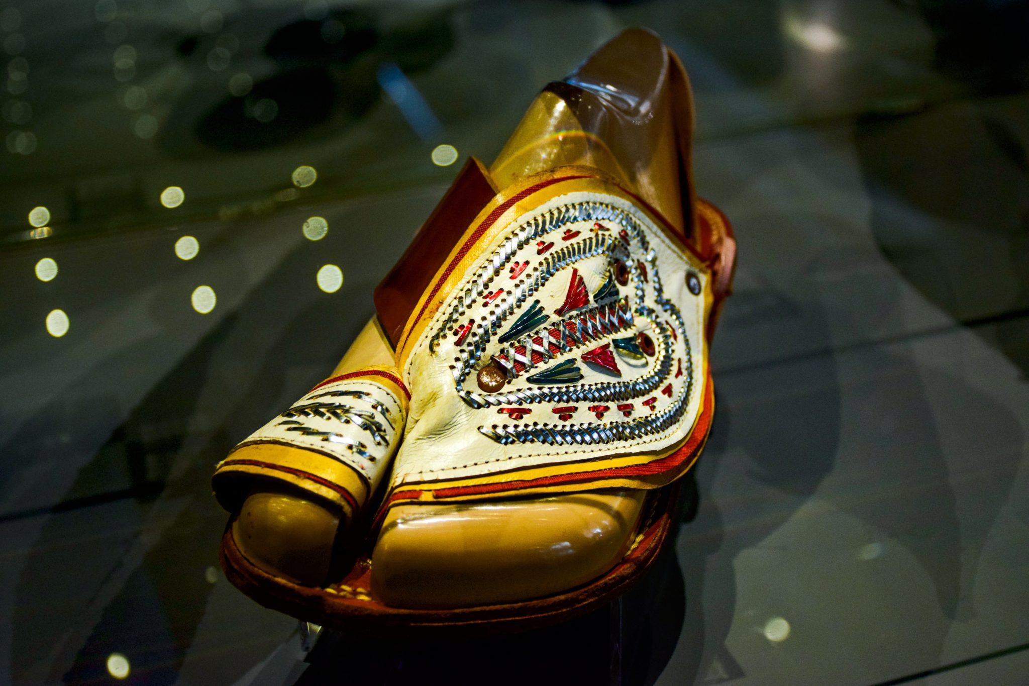 Tomáš Baťa, obuvník, podnikateľ a vizionár – https://fashionandtravel.sk